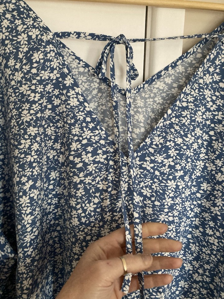 Temu Top Blue Size 22/24 | eBay UK