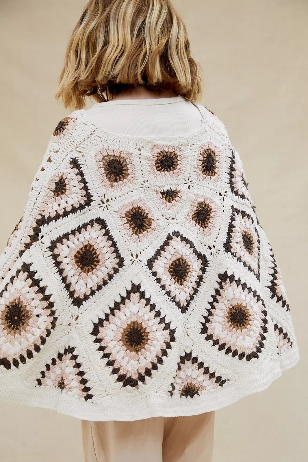 Anthropologie Andersen + Lauth Amber Crochet Granny Square Poncho OS NWOT $99 | eBay