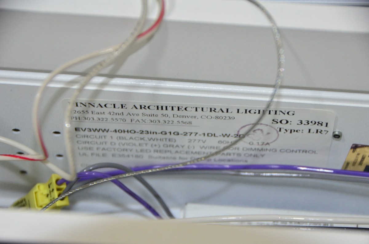 Pinnacle Architectural Lighting Edge | Shelly Lighting