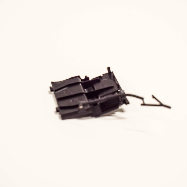 OEM VW Touareg 7p Front Right Tow Hook Eye Cap Cover 7P6807186B041 ...