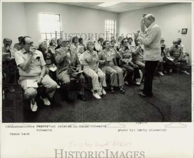 1979 Press Photo Abe Schwartz conducts Kazoo band - lra69318 | eBay