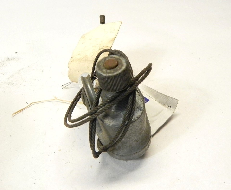 1949-50 Kaiser Frazer & 1951 Frazer Windshield Wiper Arm Drive Left ...
