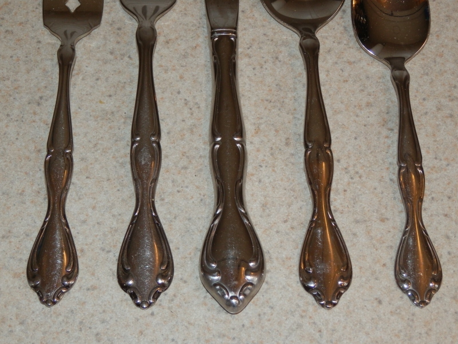 ONEIDA STAINLESS FLATWARE CANTATA PATTERN 5 PIECE PLACE SETTING | eBay