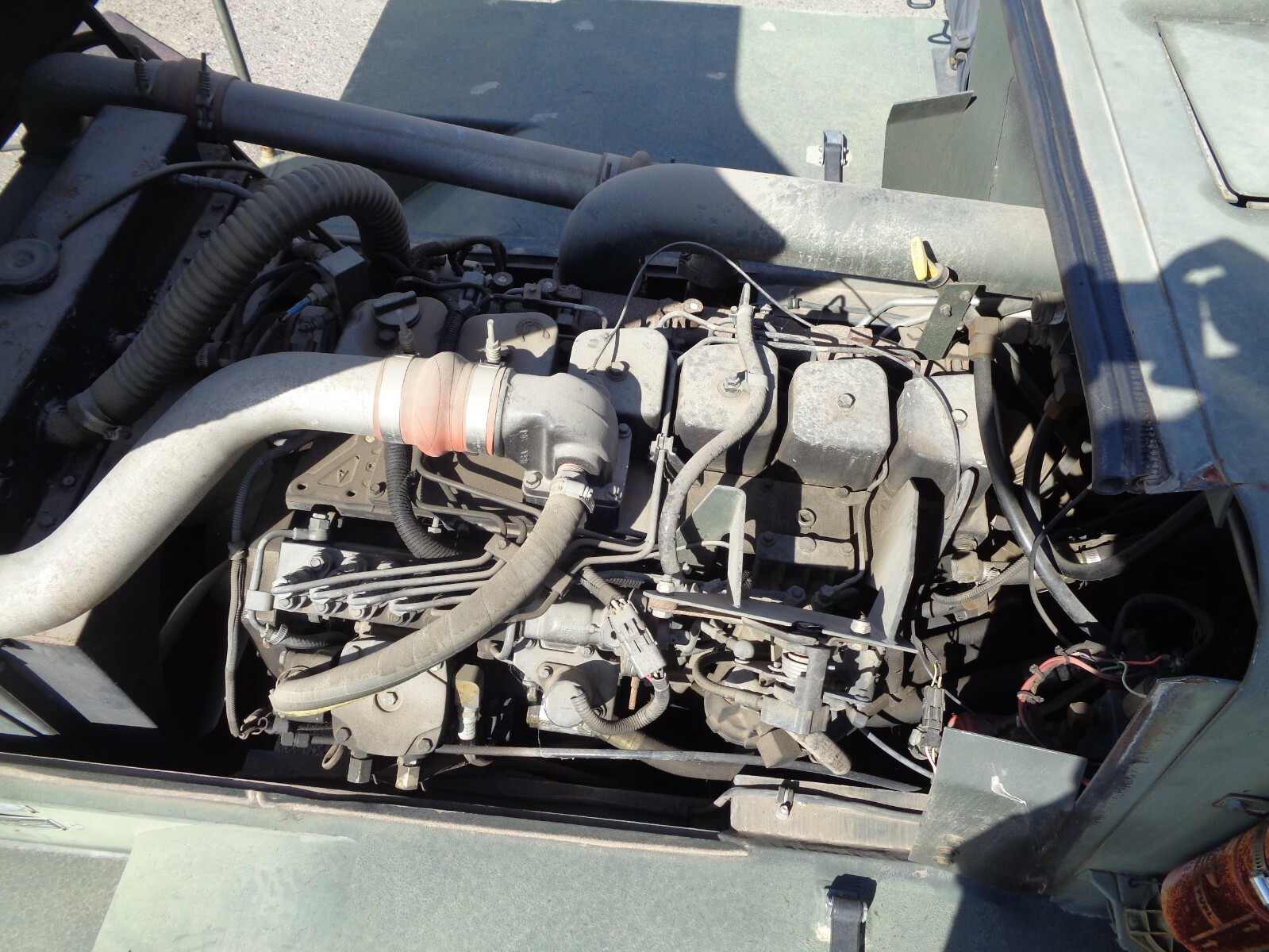 Entwistle Pushback Tractor aircraf towing Type: MB4 (RUNNING) CUMMINS 6 ...