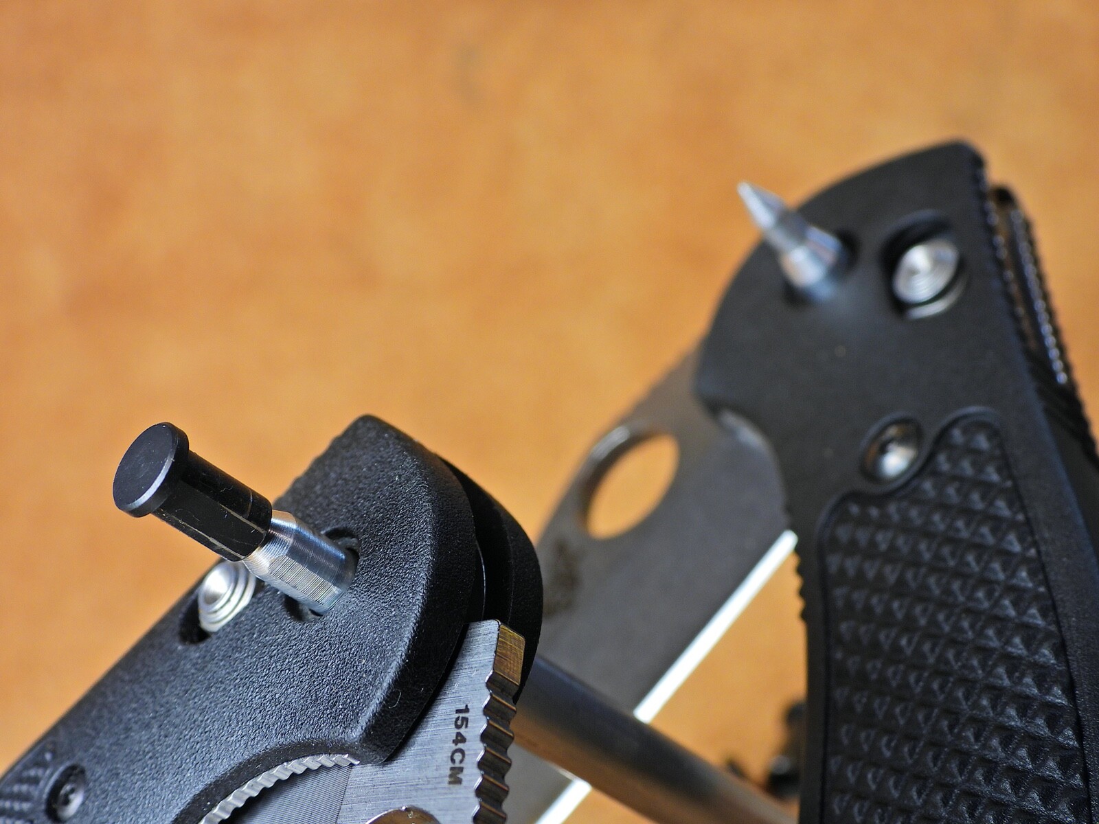 Pivot Alignment Tool for Axis lock knives - Scale Swap Cheat Code for ...