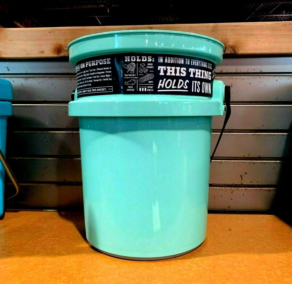 YETI 5 GALLON Loadout Impact Resistant Fishing Utility Bucket, Original ...
