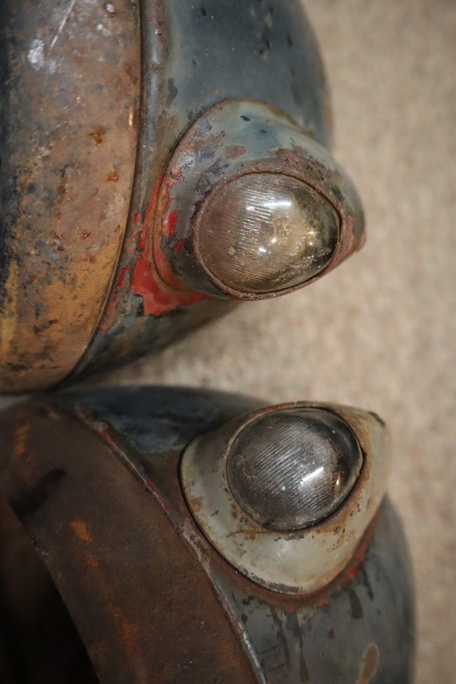 1940 ERA VINTAGE SEALED BEAM HEADLIGHT BUCKETS WITH MARKER ON TOP HOT ...