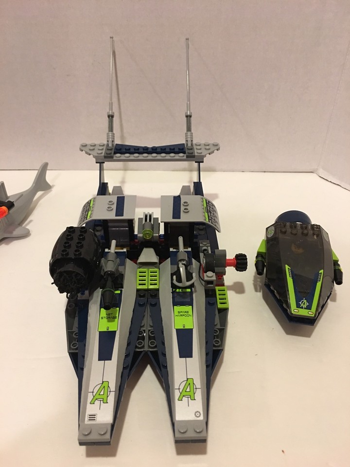 Lego 8633 Agents Mission 4 Speedboat Rescue 100% Complete 340 Pieces w ...