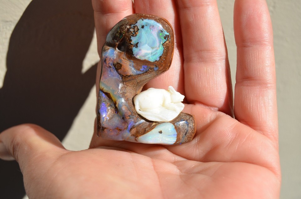 Black Boulder Opal & Australian Opal Carved Mouse Netsuke Figure | eBay