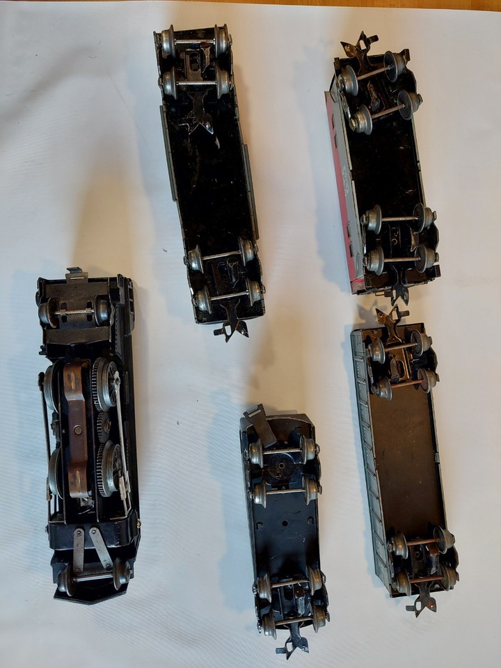 Metal O Scale Train Engine, Box car, Coal Car, Gondola, Caboose By MARX ...