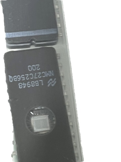 NEC D2764D-4 8x8KBit UV-EPROM erasable PROM Memory DIP-28Pin IC Ceramic ...