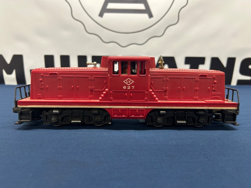 Lionel Postwar Lehigh Valley #627 Center Cab Switcher Diesel Engine (1 ...