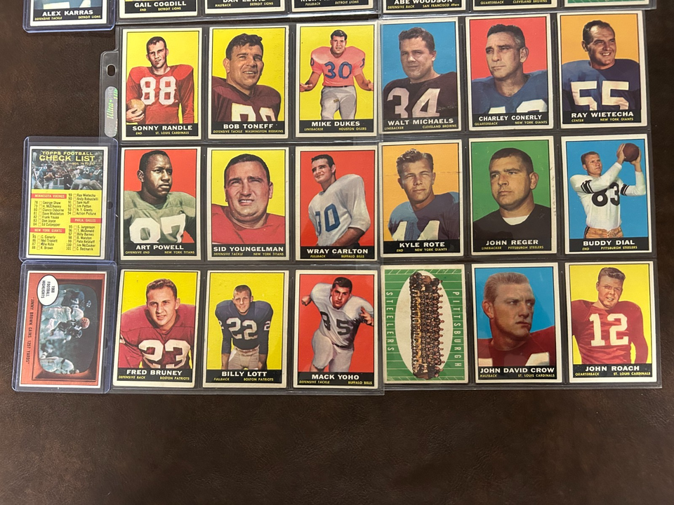 Lot of 40 Different 1961 Topps Football Stars, Unitas Karras | eBay