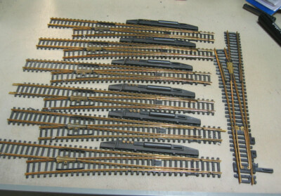 ATLAS/ROCO HO 7 Left Hand #6 Powered Turnouts, Brass Track, No Buttons ...