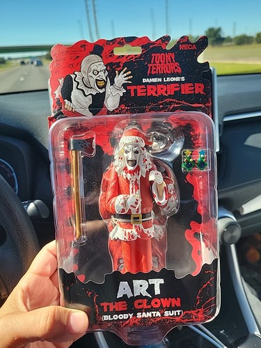 NECA Toony Terrors Art The Clown Bloody Santa Suit In Hand Christmas ...