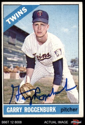 1966 Topps #582 Garry Roggenburk xCIR Twins RC COMMON VARIATION AUTO ...
