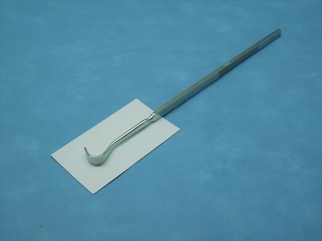 V. Mueller GU8770 Gil Vernet Renal Sinus Retractor 9 1/2" for sale ...