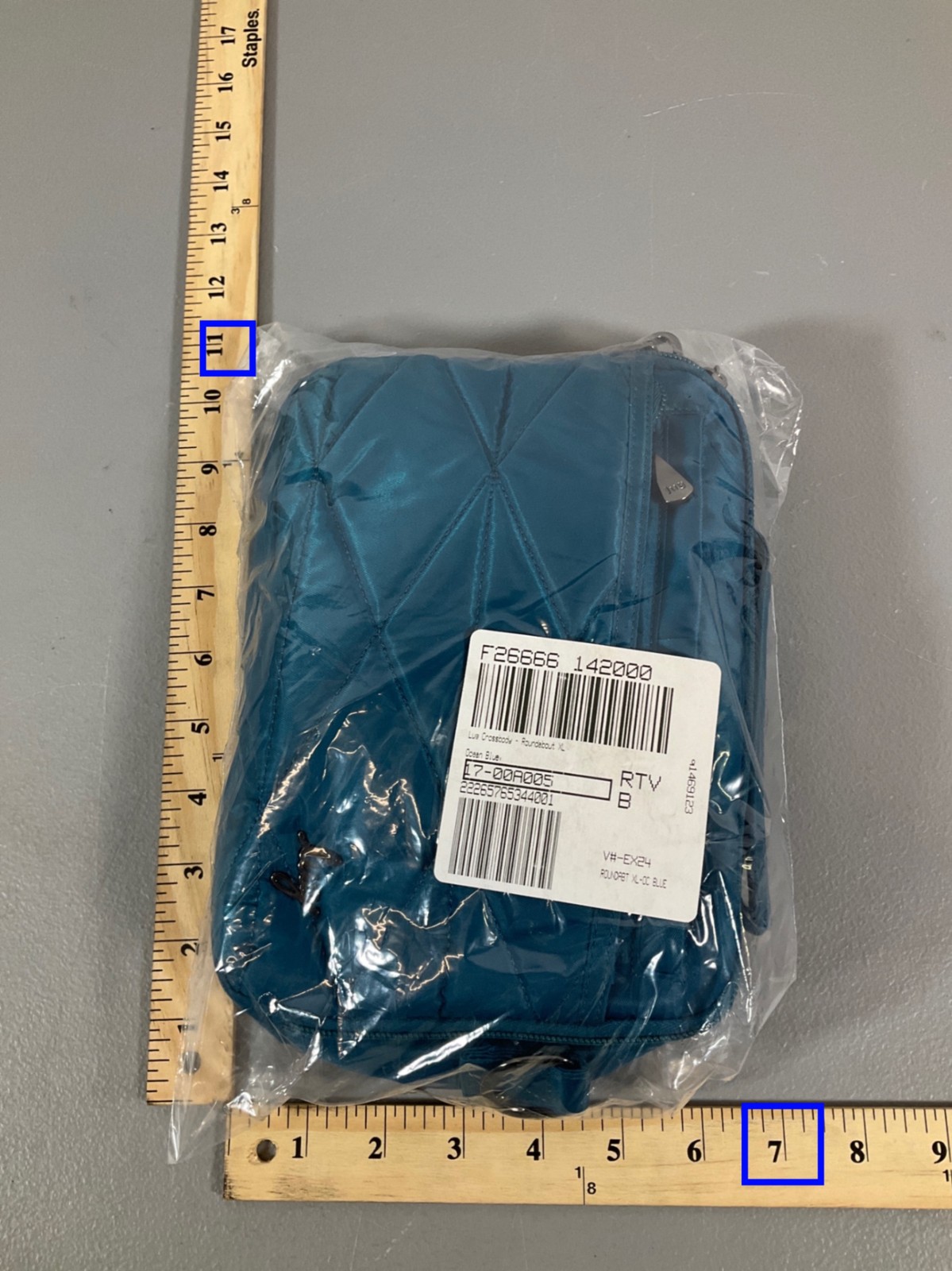 Lug Roundabout XL Convertible Crossbody Wallet - Ocean Blue, Women's ...