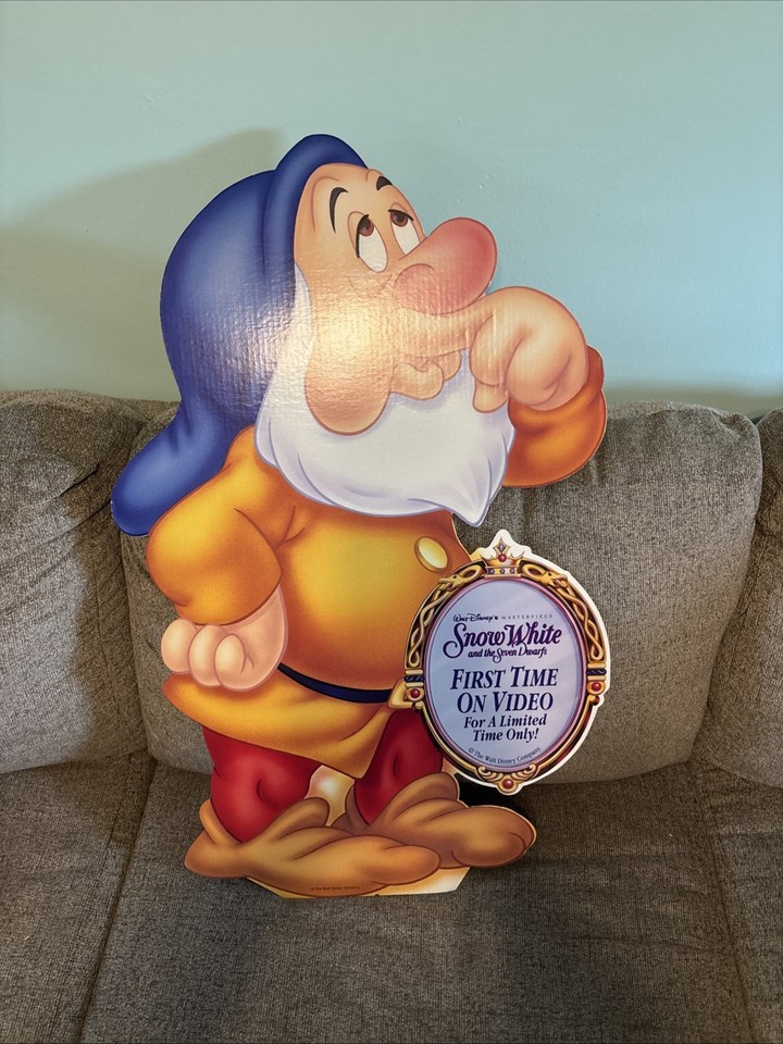 VTG Disney Snow White & Seven Dwarves Sleepy Sneezy Happy Cardboard ...