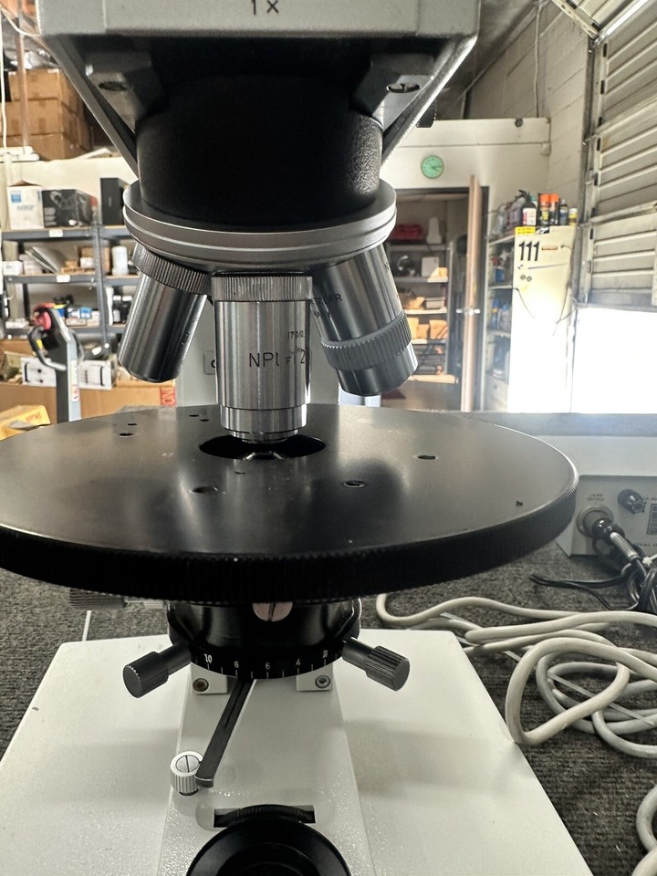 Leitz Wetzlar 992813 Ortholux Comparison Microscope w/ 4 10 25 40 Obj ...