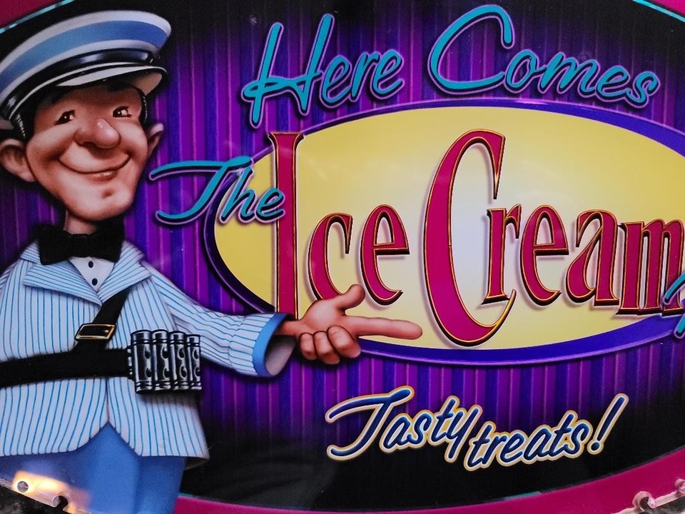 HERE COMES THE ICE CREAM TASTY TREATS Plexi-Glass Topper Insert for ...