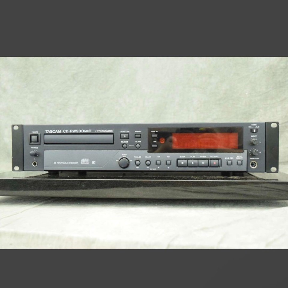 used TASCAM CD-RW900MKII Professional CD Recorder Player Rack Mountable ...