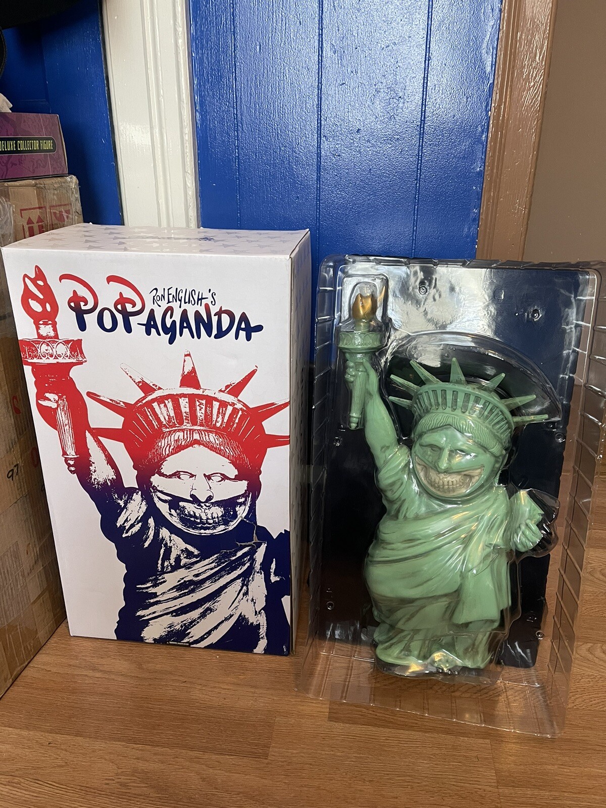 RON ENGLISH Liberty Grin Original Green 22” Statue Limited Edition ...