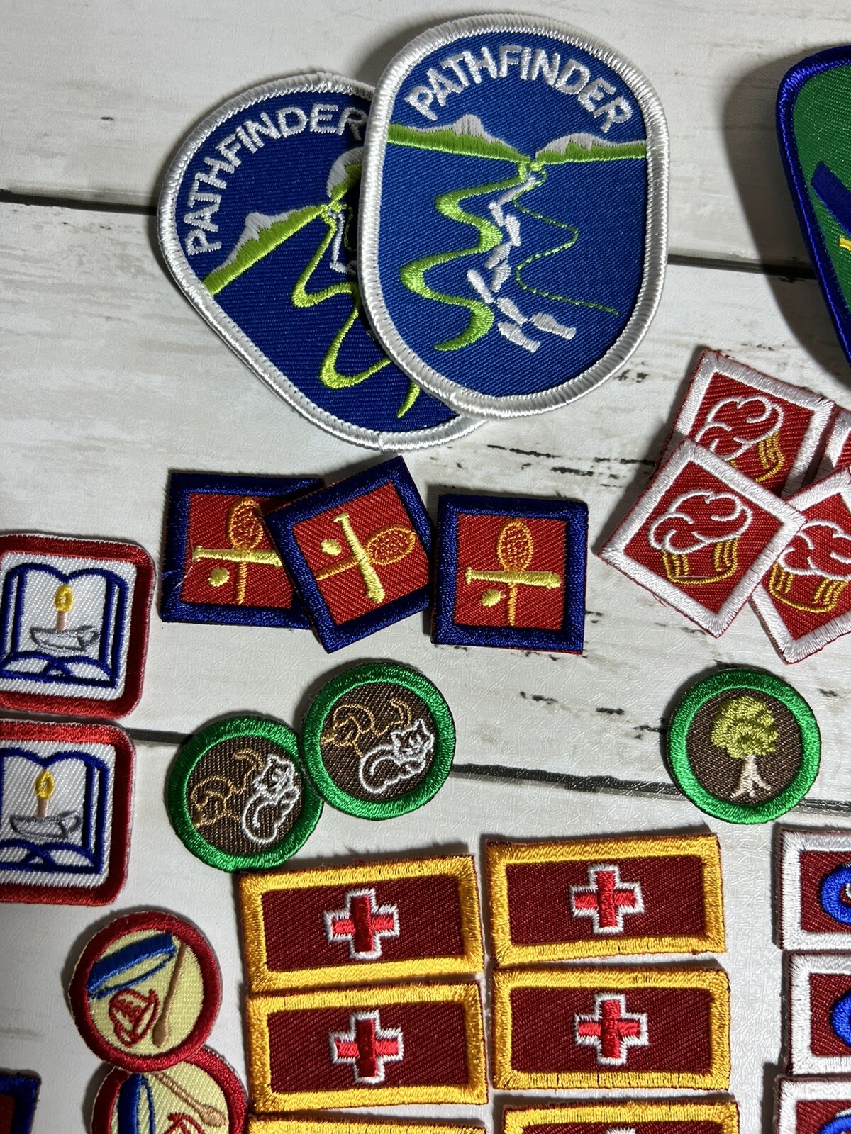 Patches Lot Pioneer Clubs Pathfinder Huge Set of 115 Badges Christian ...