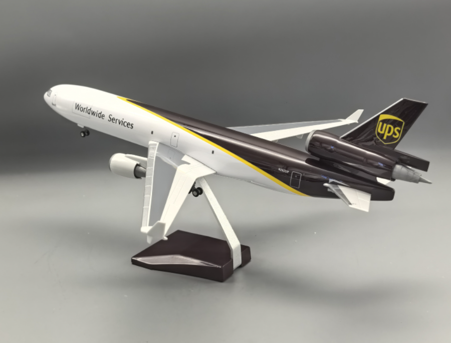 47CM 1:130 UPS McDonnell Douglas MD-11 Aircraft Landing Gear Resin ...