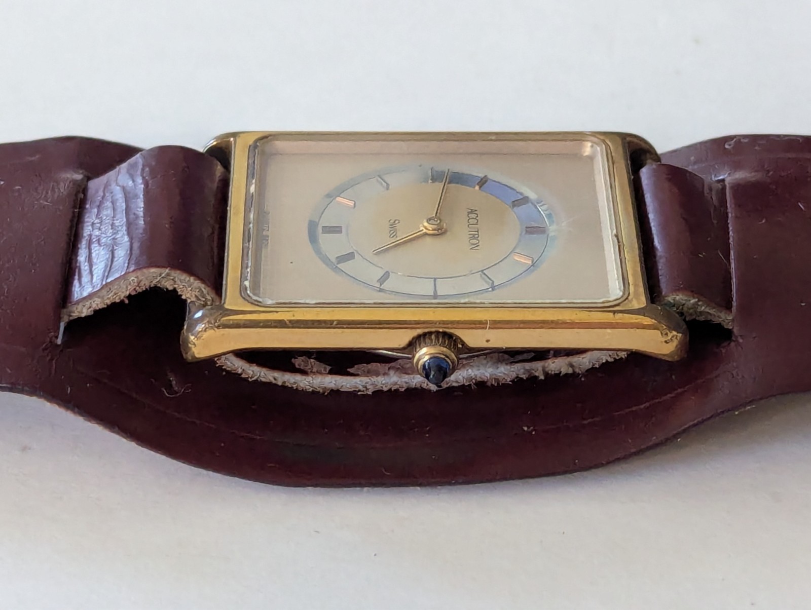 *ESTATE Vintage Rare Slim Accutron Swiss P2 by Bulova Quartz Watch | eBay