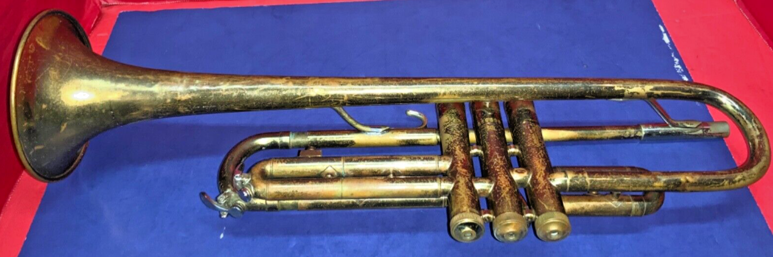 Vintage Bundy Trumpet by Selmer Co Designed by Vincent Bach w/ Case ...