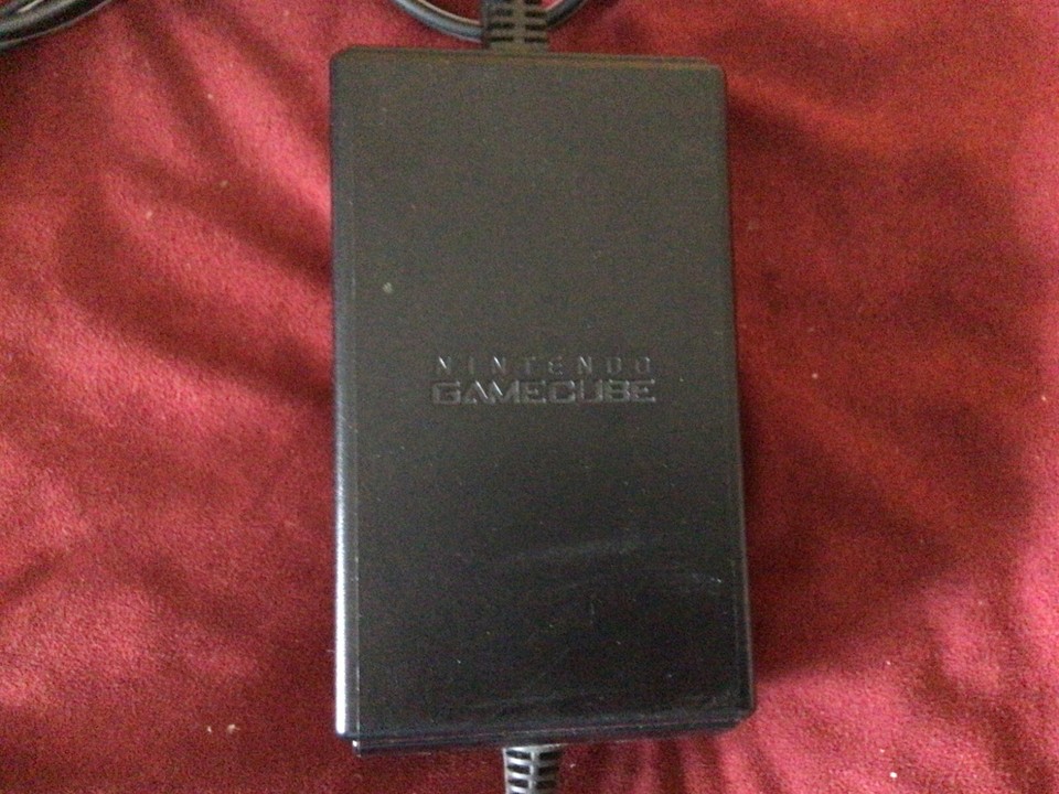 Nintendo GameCube Console DOL-101 Silver w/Mad Catz Wireless Controller ...