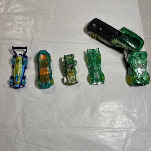 Lot hotwheels cars (including Hot Wheels Super Rig X-Trayn Hauler Green ...