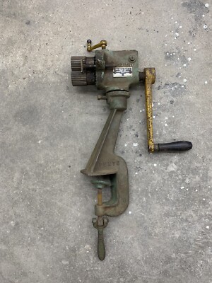 Fabrication - Pexto Crimper