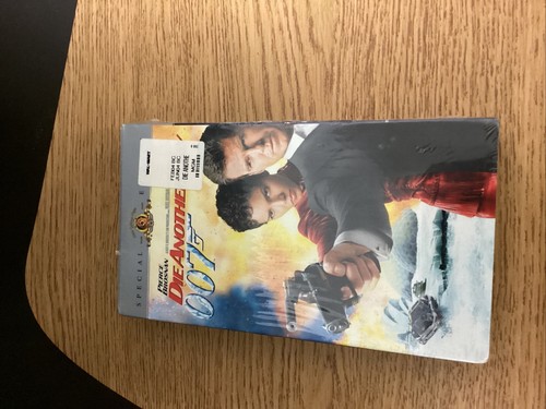 Die Another Day 007 VHS 2003 Halle Berry Brosnan MGM Watermarks Factory ...