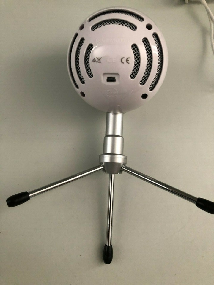 Blue Microphones Snowball iCE USB Condenser Microphone w/ Stand & Cable ...