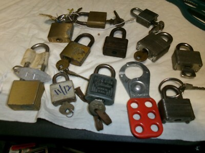 Lot Of Vintage Padlocks Most With Keys | eBay