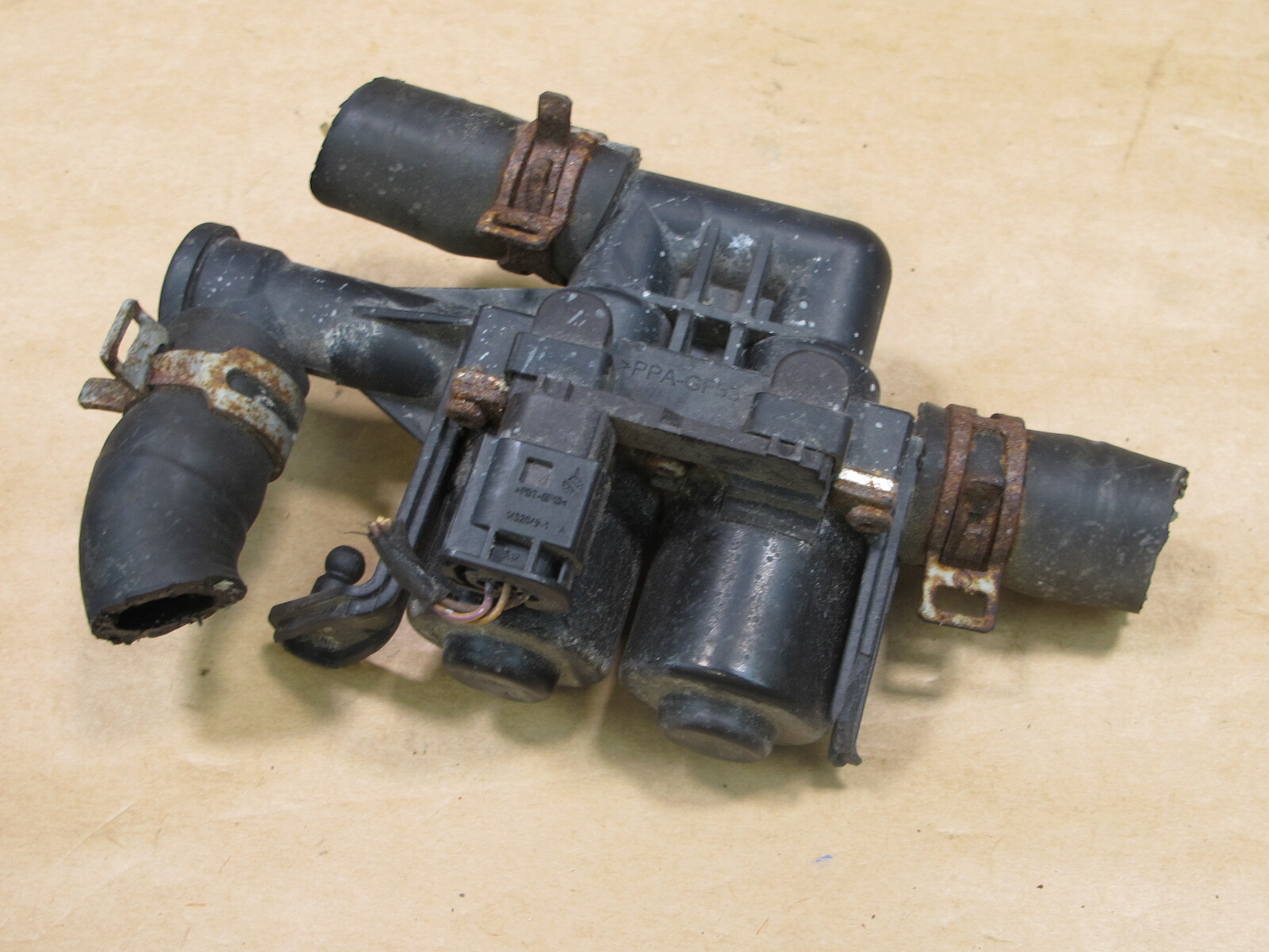 OEM BMW Z3 96-02 Hot Water Heater Control Valve 64539119164 for sale ...