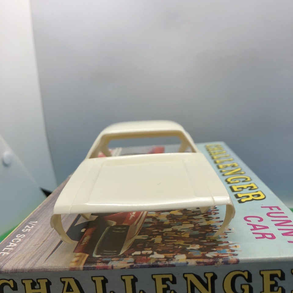 JoHan Dodge Challenger Funny Car HARD BODY Only Slot Car? 1:25 LBR ...