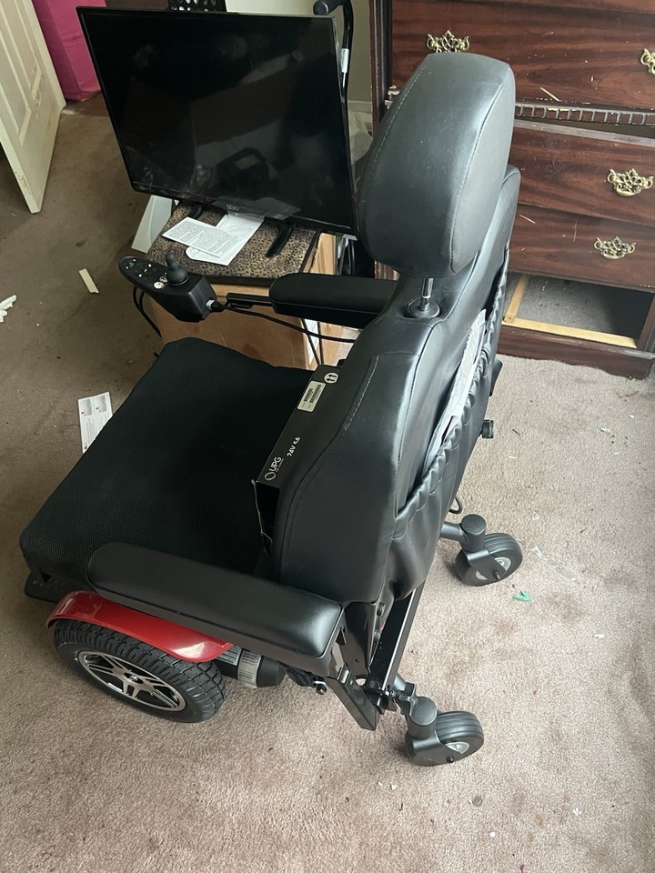 BRAND NEW Pride Jazzy 600 ES Power Chair. Willing To Negotiate. | eBay