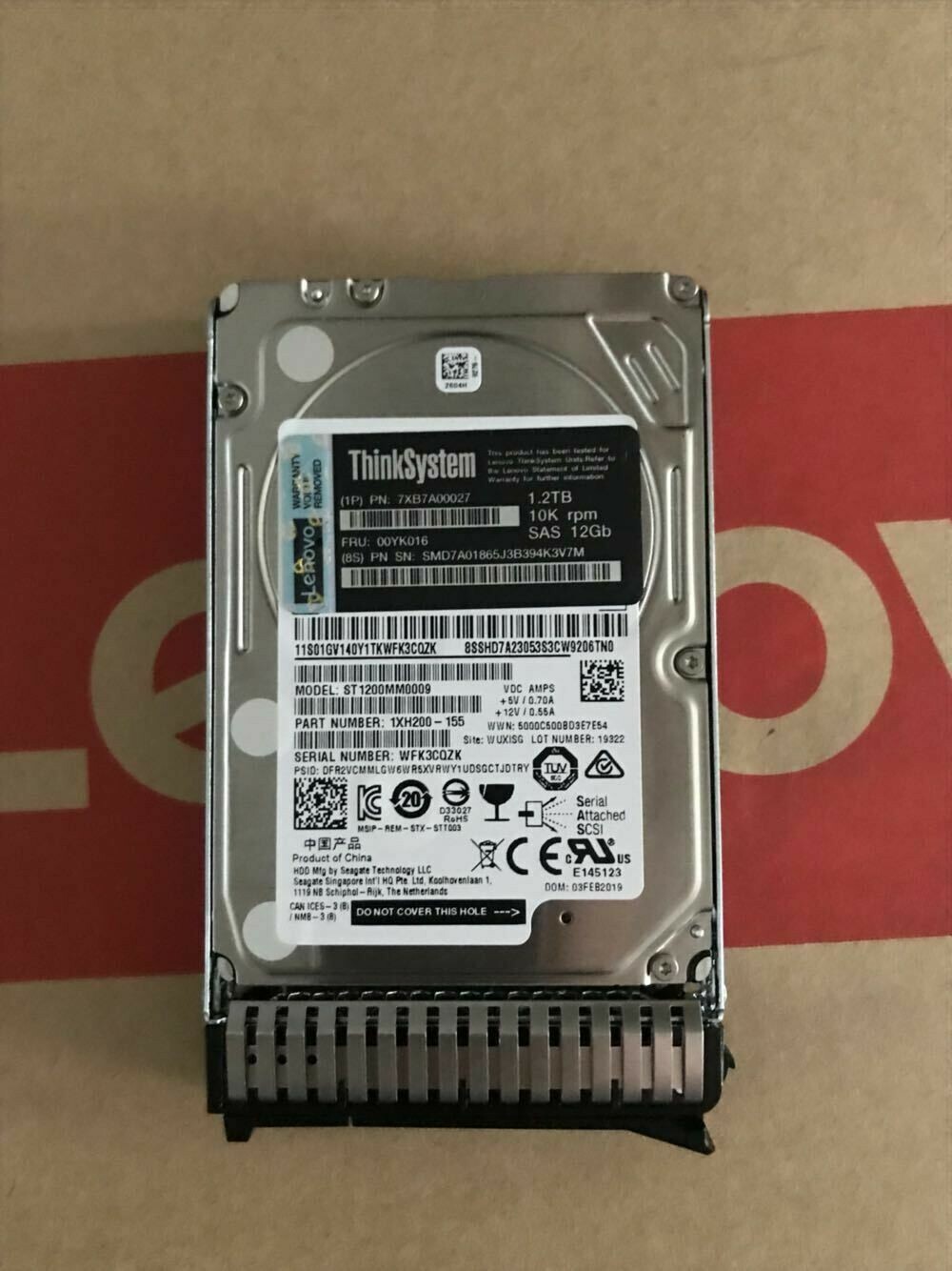 00YK016 Lenovo ThinkSystem 1.2TB 10K SAS 12G 512N 2.5in HDD 7XB7A00027 ...