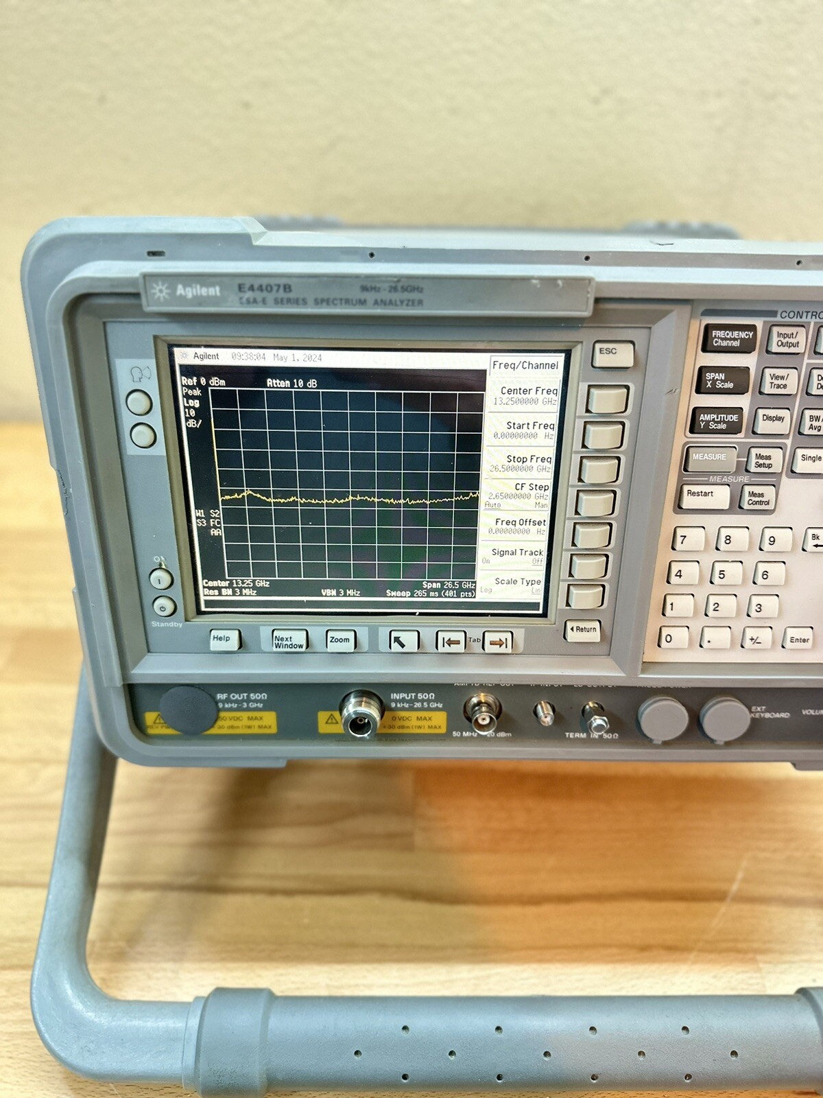 Agilent E4407B ESA-E Spectrum Analyzer - 9 kHz to 26.5 GHz for sale ...