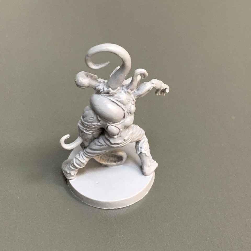 5PCS Zombies Miniatures Alone Board Game Dungeons & Dragon Crawlers ...