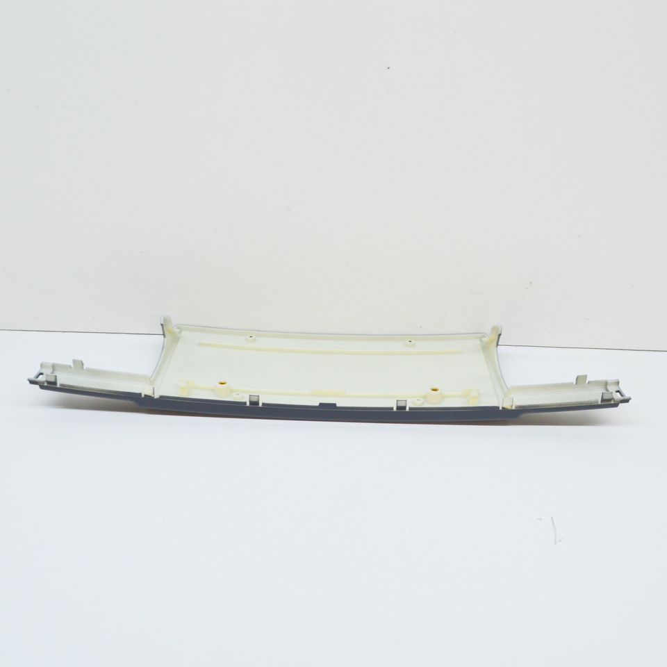 NEW BMW 5 E39 FRONT BUMPER CENTRAL LICENSE PLATE BASE 51117005978 ...