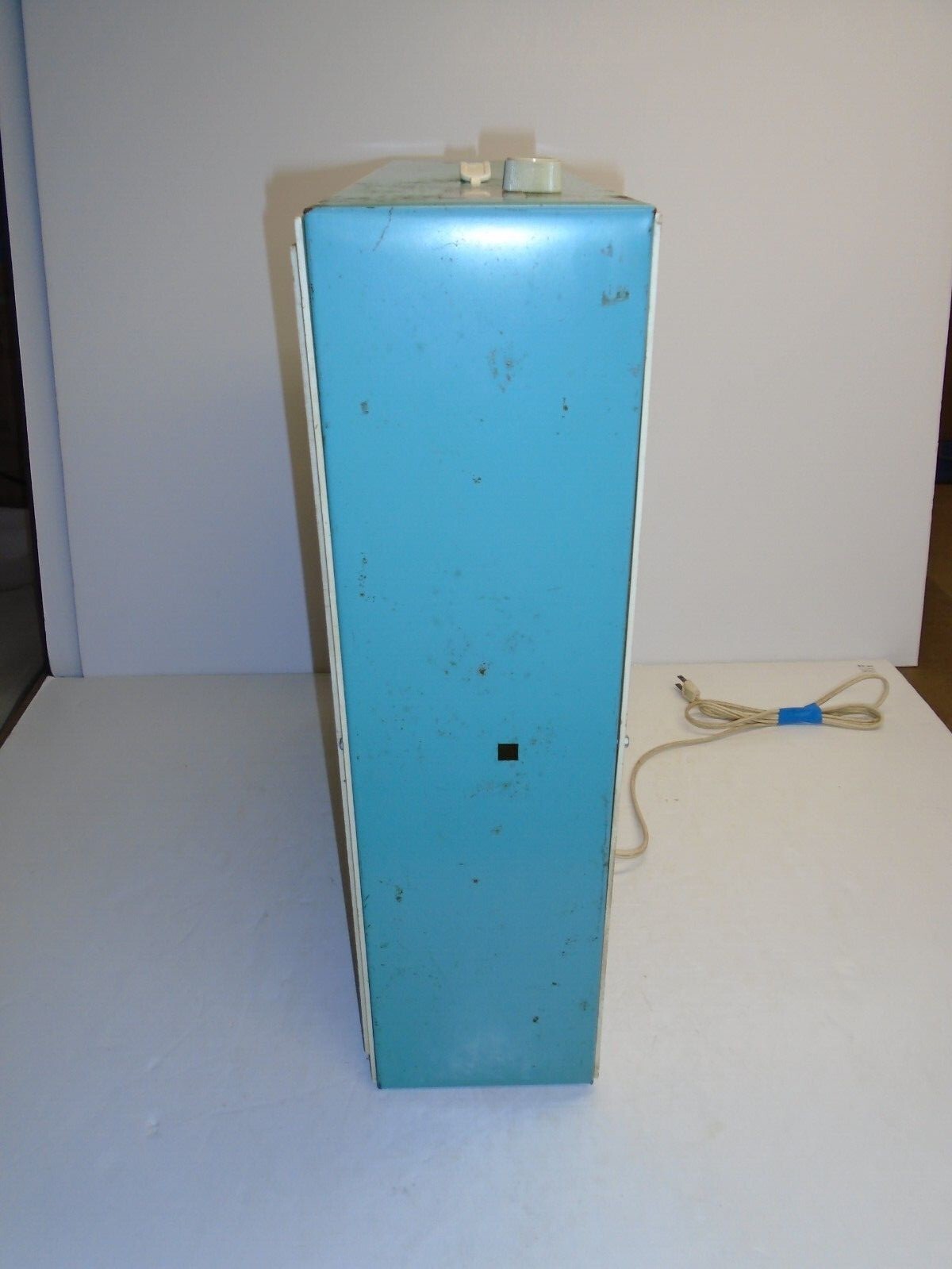 Vintage RARE "SUPERLECTRIC" AQUA BOX FAN - Model 2072 - Mfg. Cape ...