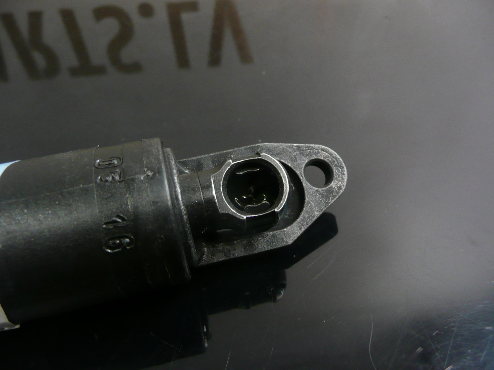 Genuine BMW E65 E66 E67 Left Trunk Lid Strut Shock With Spring ...