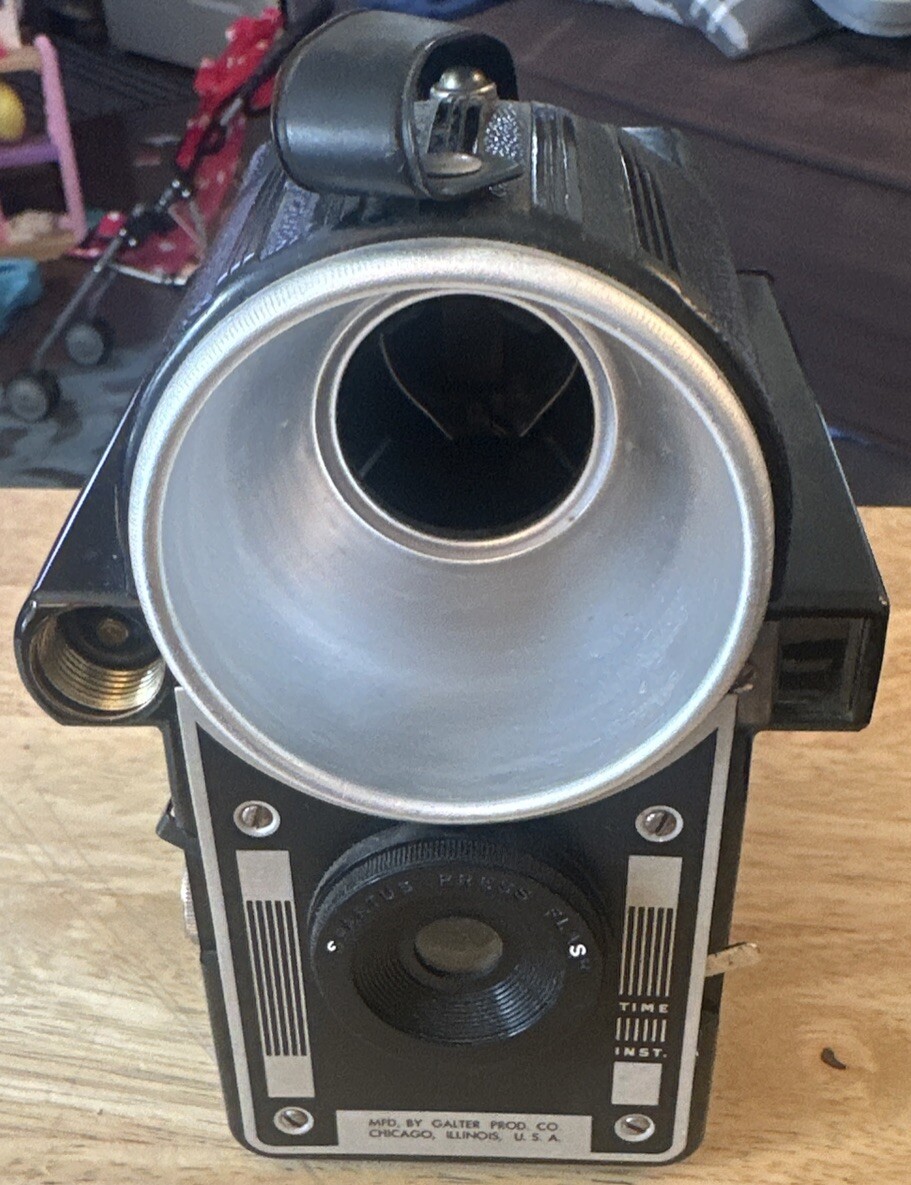 VINTAGE EARLY 1950s SPARTUS PRESS FLASH CAMERA No Bulb | eBay