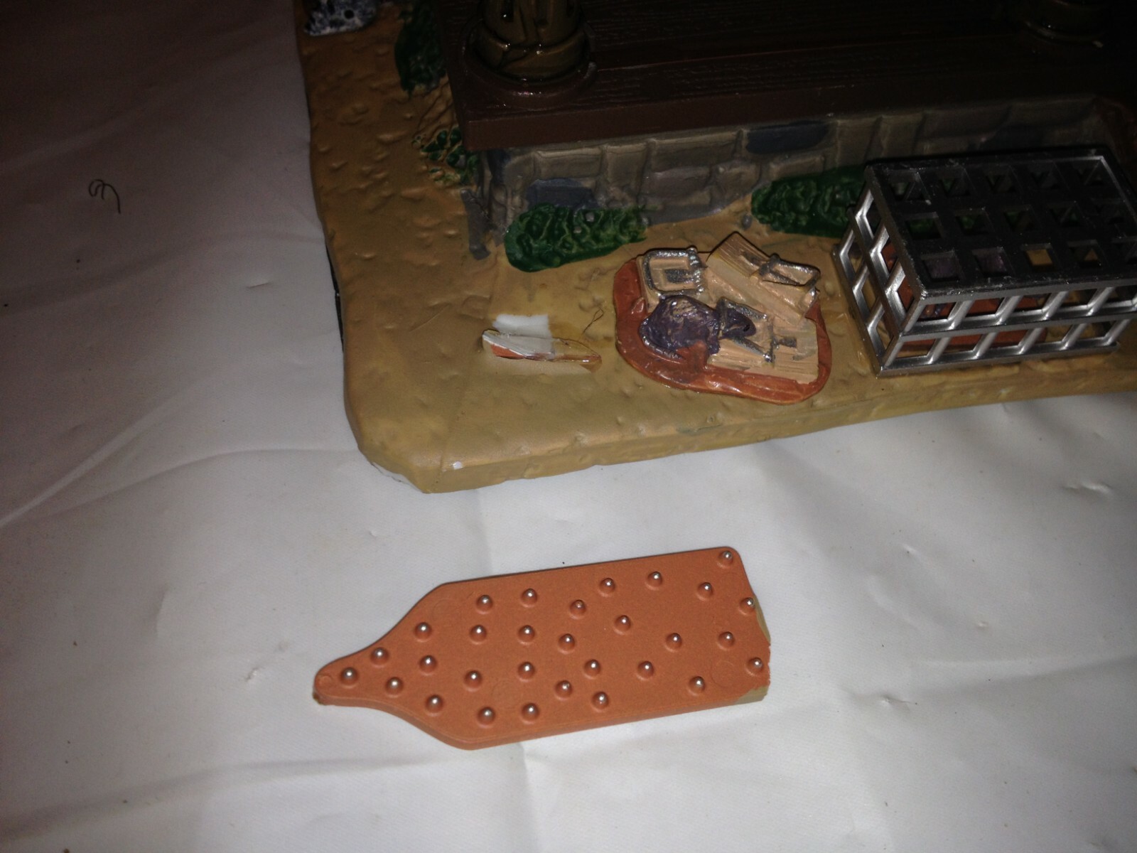 LEMAX Spooky Town Banshee's Boo-B-Traps Halloween Lighted Village ...