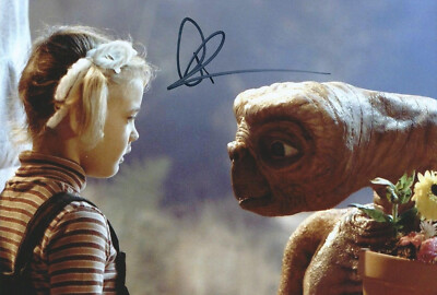 Drew Barrymore Autograph E.T The Alien Autograph Et Steven Spielberg ...
