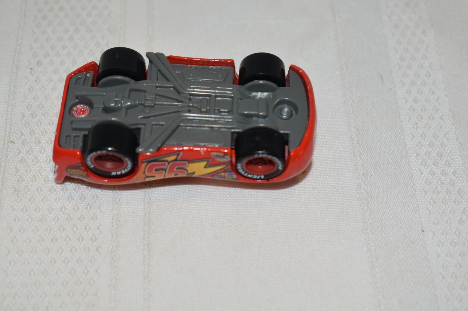 Disney Pixar Cars Rust-eze #95 Red Car, Made in Thailand | eBay